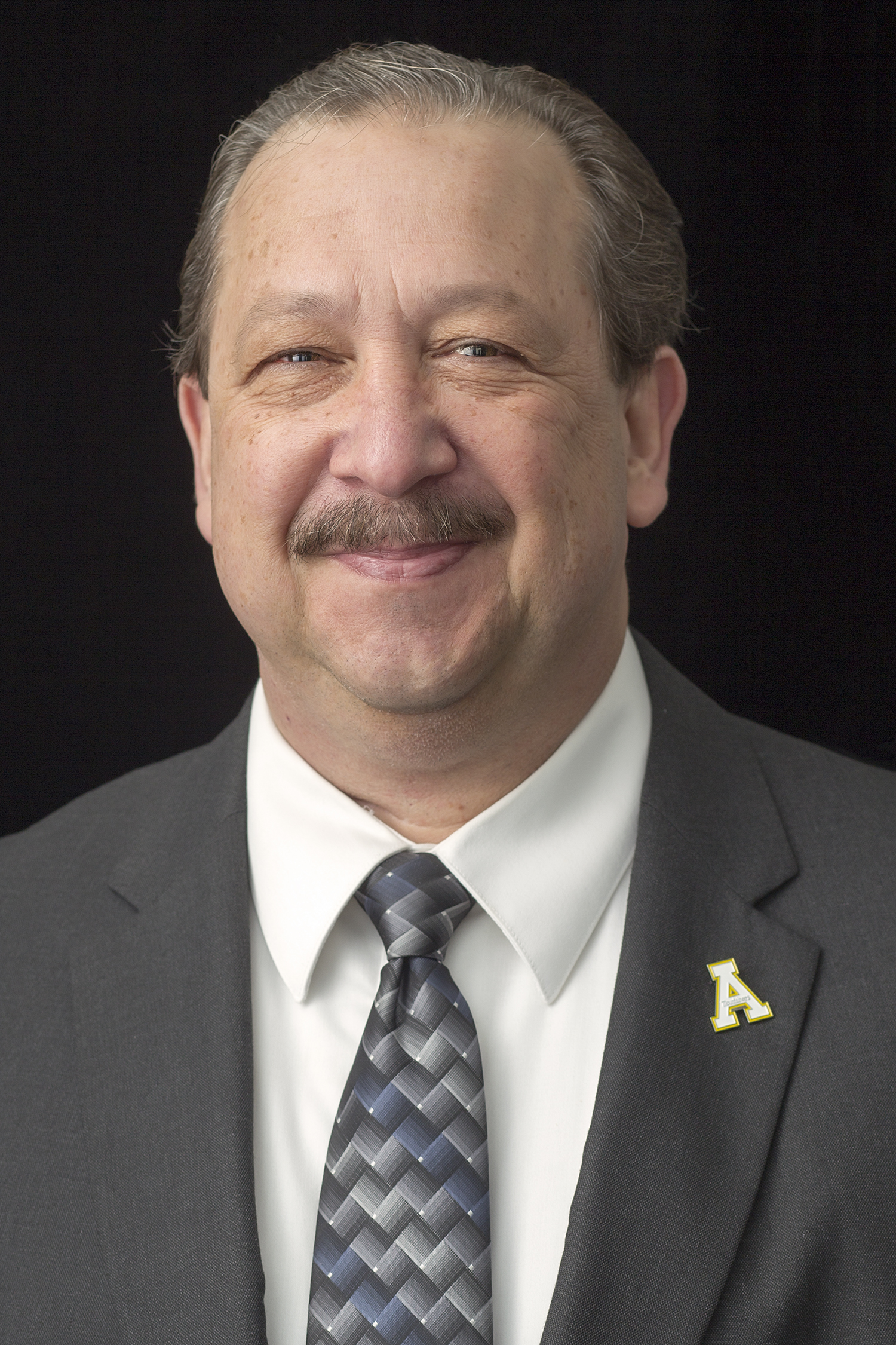 Walker College of Business welcomes alumnus academic advisor | Walker ...